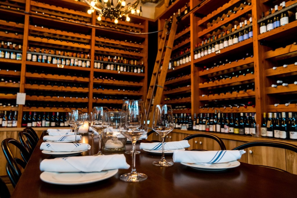 wine-down-wednesdays-LM-June-2019_9725C11A-B9E6-4710-8CA26FE0A83C54E4 ...