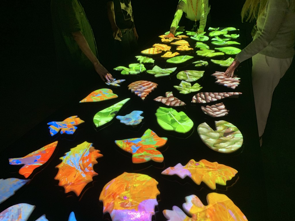 Vyome3_5D005707-A0B1-4798-B468E7D3214DFF6E_1b409cfb-4b1d-49c5 ...