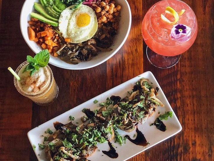 Restaurants_StateStreet_SP_photoby@eurekasantabarbara.jpg